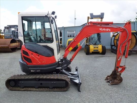 Mini bager Kubota U25-3