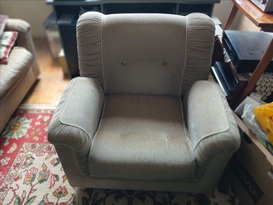 Retro Fotelja