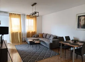 Izdavanje Stan - Novi Sad