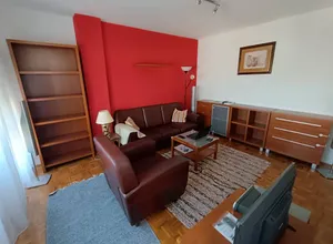 Izdavanje Stan - Beograd, Novi Beograd: Blok 45 - 44