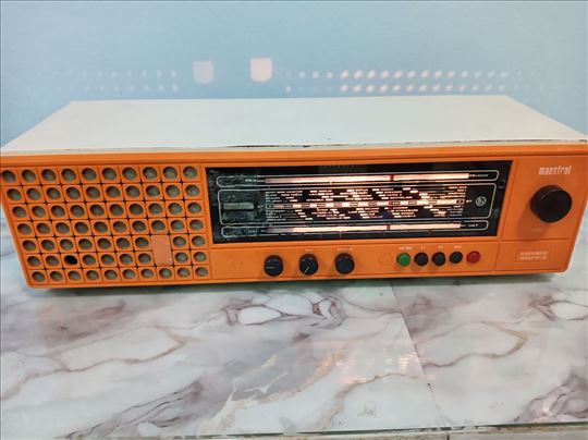 radio aparat maestral,EI NIS