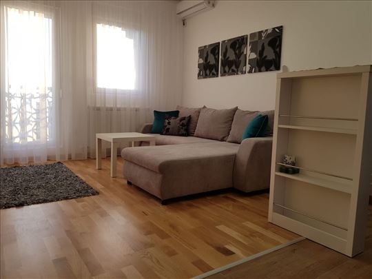 Zvezdara, naselje Vojvode Vlahovića, 1.5, 4/6,33m2