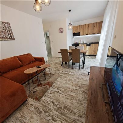 Lux apartman, 36 m², visoko prizemlje, Divčibare