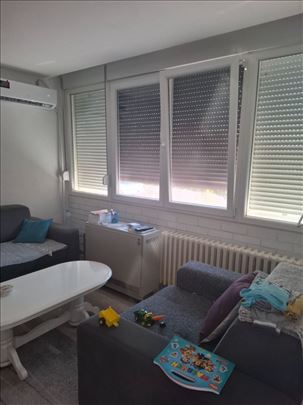 Novi Beograd, Blok 70, 2,o, 51m2, uknjižen
