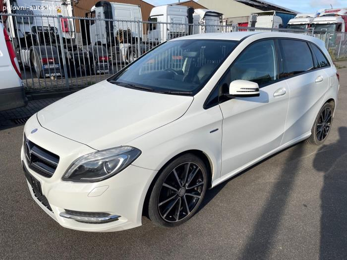 B200 CDI VIANO ML GLK R CLK SLK A C E S SPRINTER