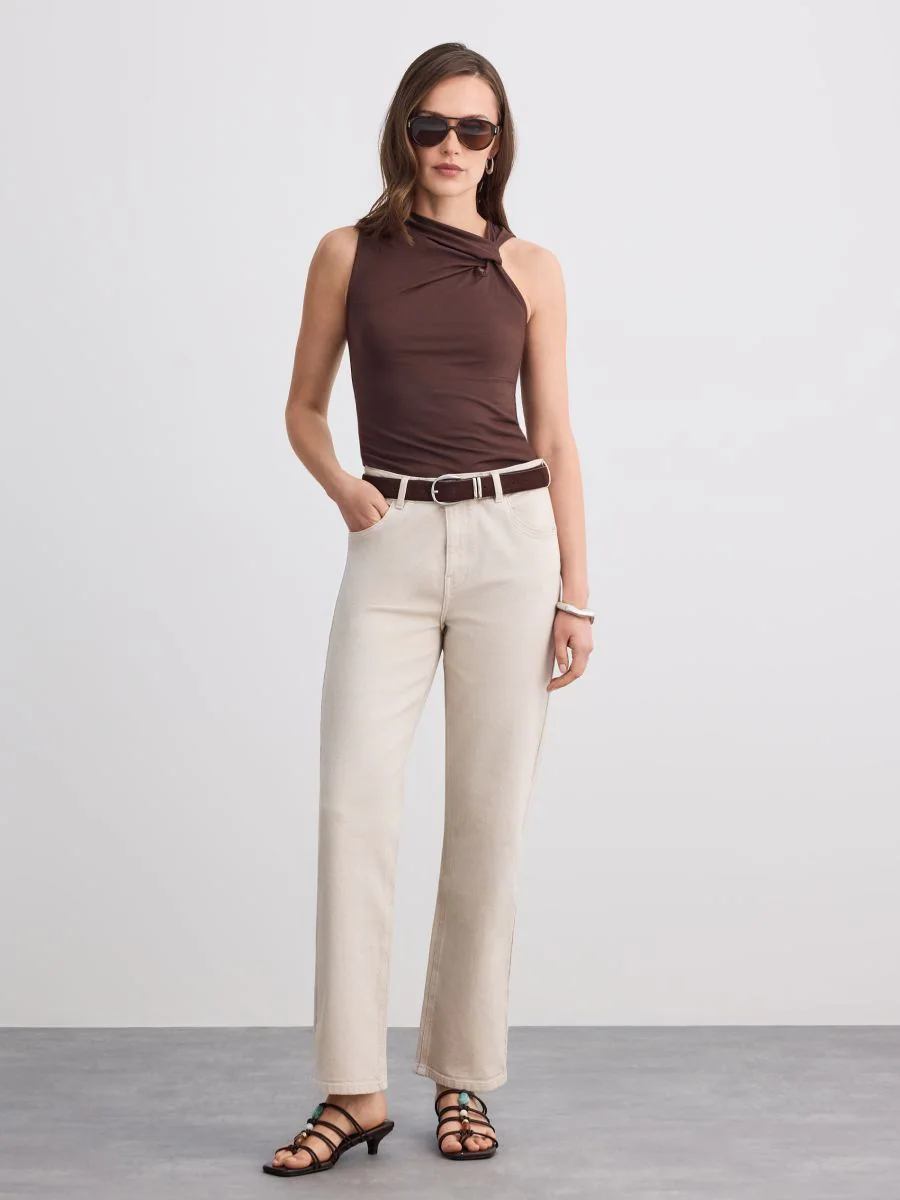 Pantalone ravnih nogavica