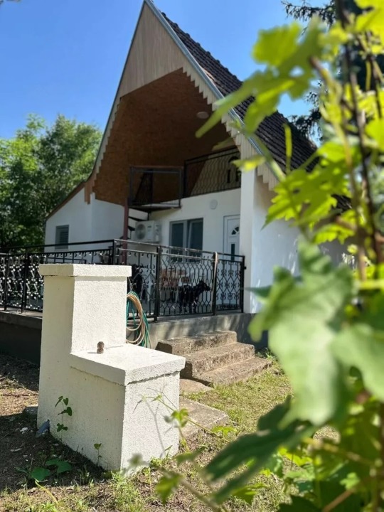 Izdaje se vikendica u Kajtasovu-Bela Crkva