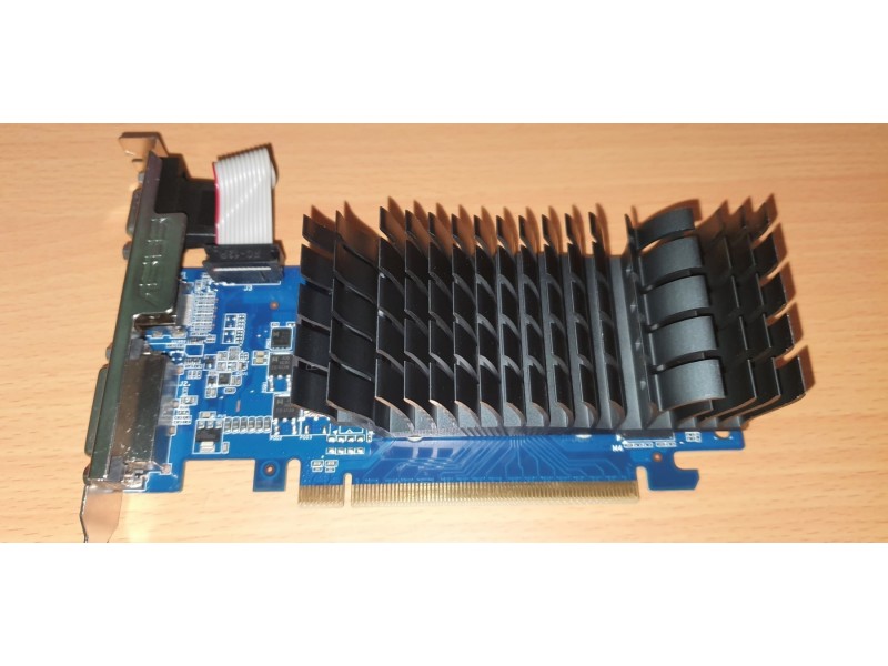 graficka karta ASUS GT 210 SILENT 1GB