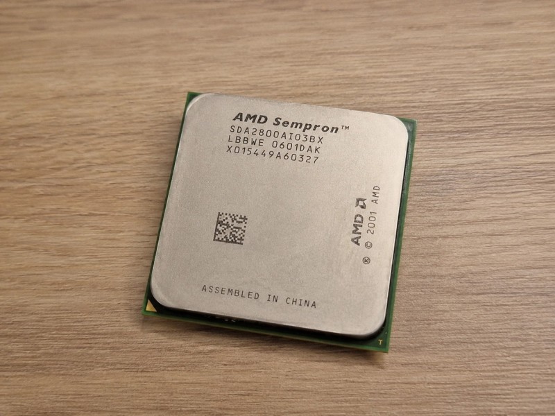 Amd Sempron 2800 - soket 754