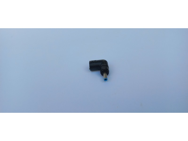 Univerzalni punjač za laptop jack 19,5V SA IGLICOM