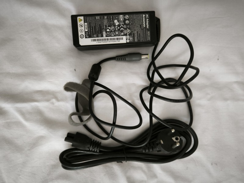 Lenovo punjač 90W 20V 4.5A - 42T5292