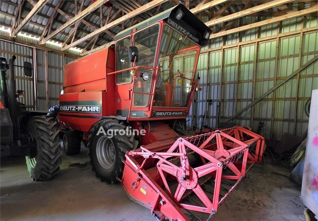 Deutz-Fahr M770 kombajn za žito