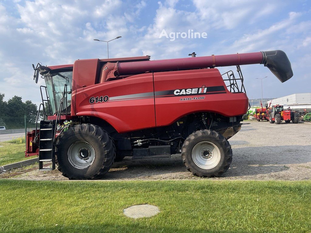 Case IH 6140 kombajn za žito