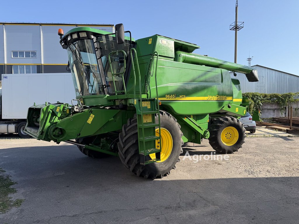 John Deere 9640i WTS kombajn za žito