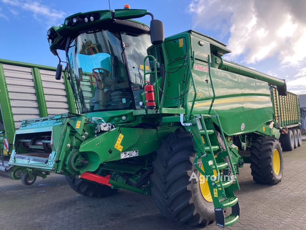 John Deere T 670 Allrad kombajn za žito