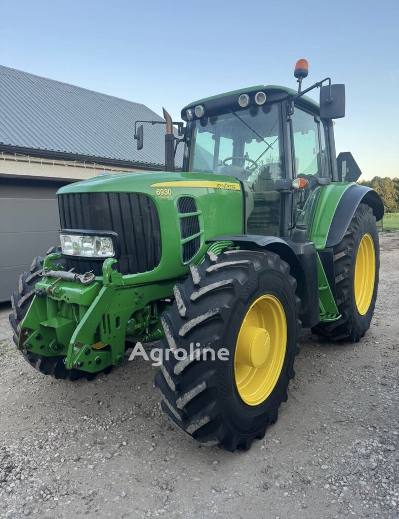John Deere 6930 traktor točkaš