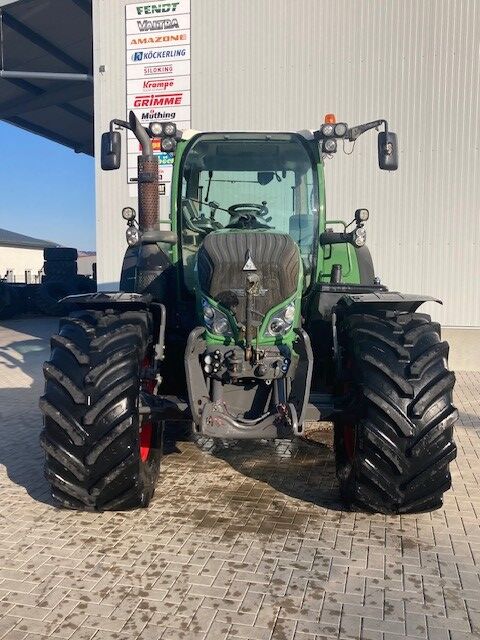 Fendt 724 Vario SCR Profi+ traktor točkaš