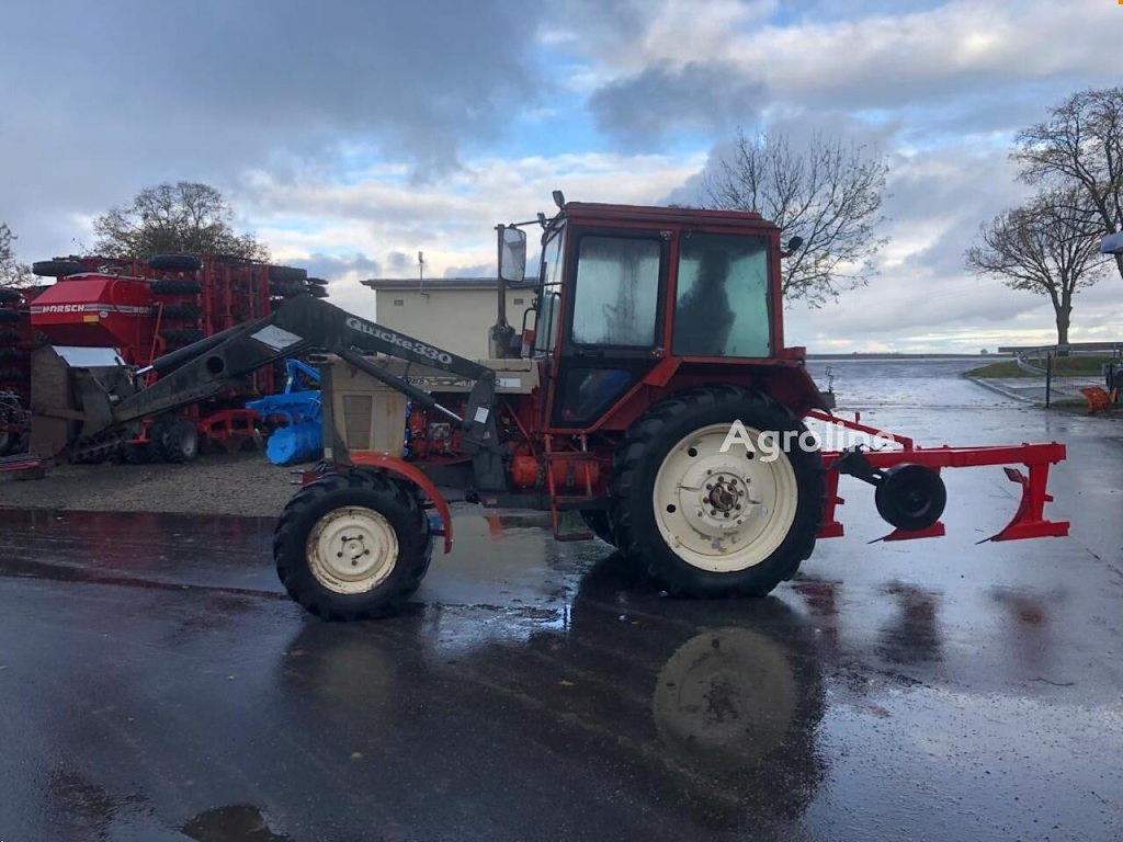 Belarus MTS 82 FL + 3 Schar Beetpflug traktor točkaš