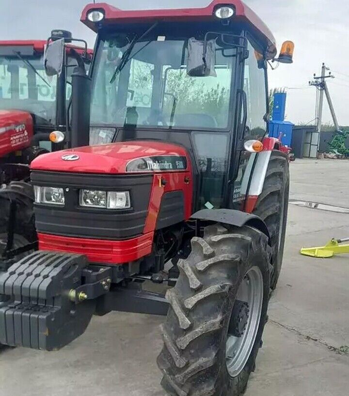 Novi Mahindra 9500 traktor točkaš