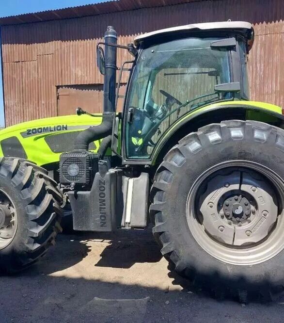 Novi Zoomlion RG 2004 traktor točkaš