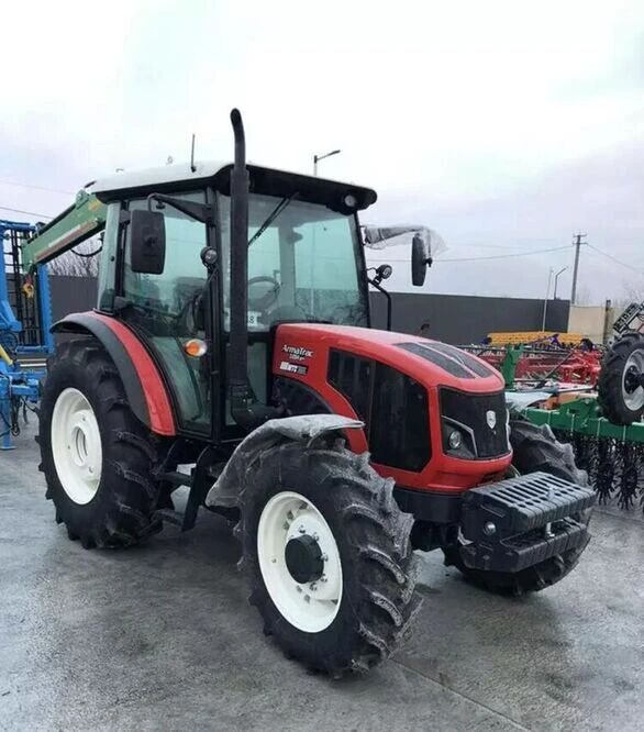 Novi Armatrac 1054e+ traktor točkaš