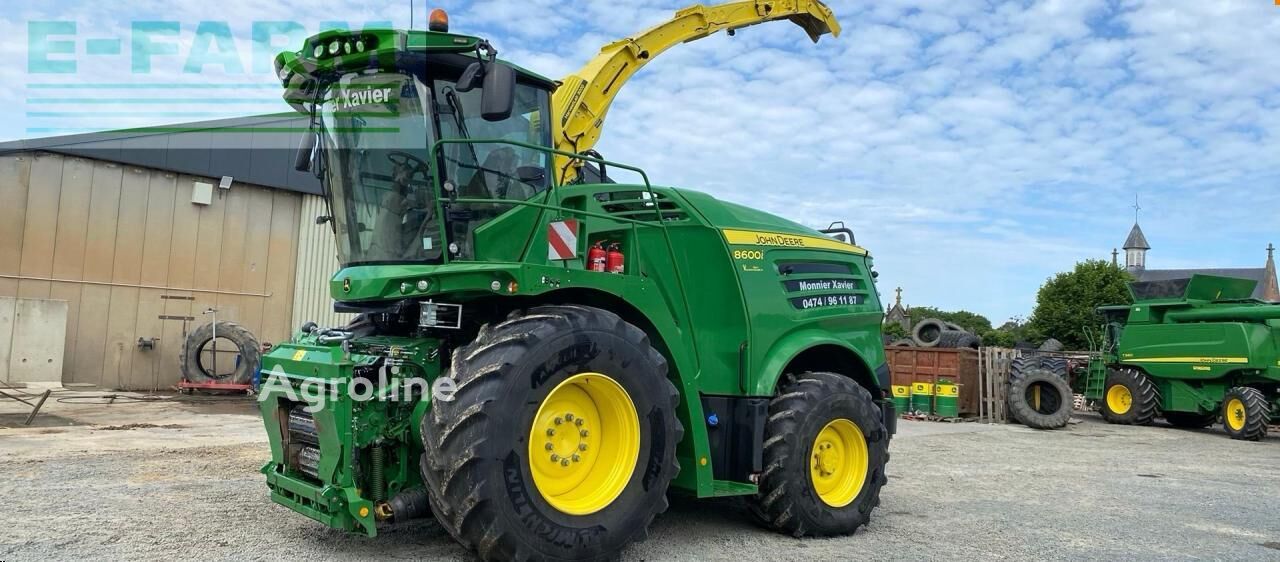 John Deere 8600 krmni kombajn