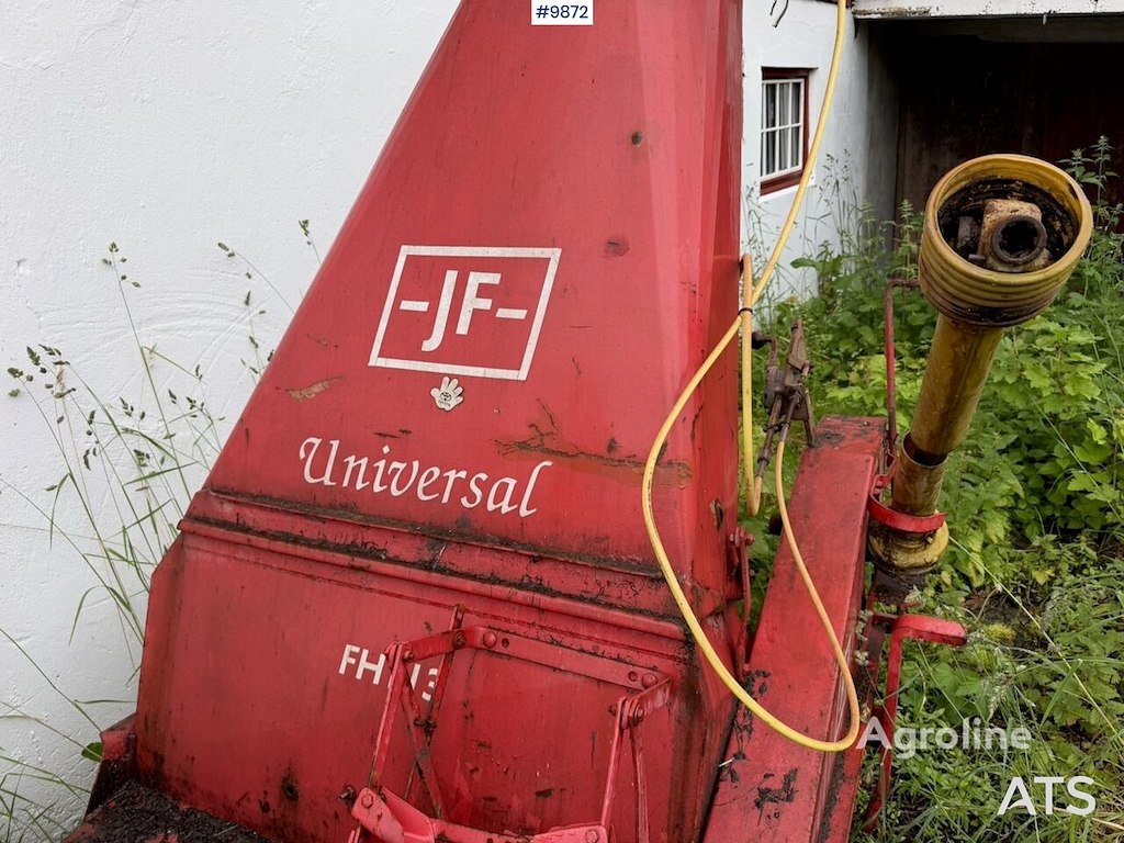 JF Universal FH 113 Fôrhøster silažni kombajn