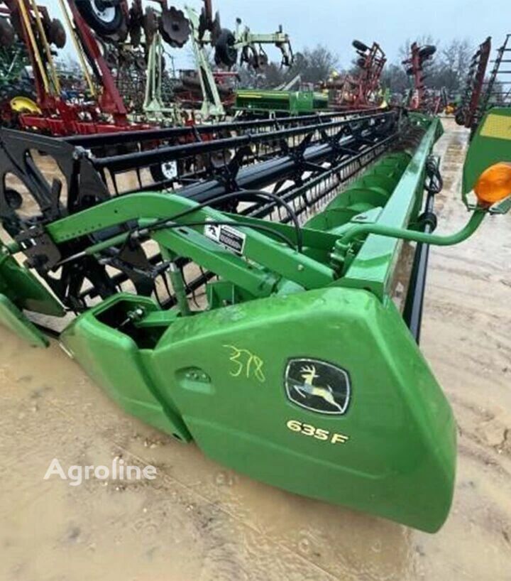 John Deere 635F HydraFlex adapter za žito