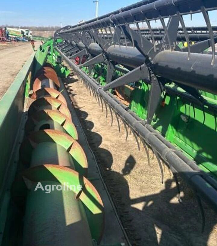 John Deere 630F HydraFlex adapter za žito