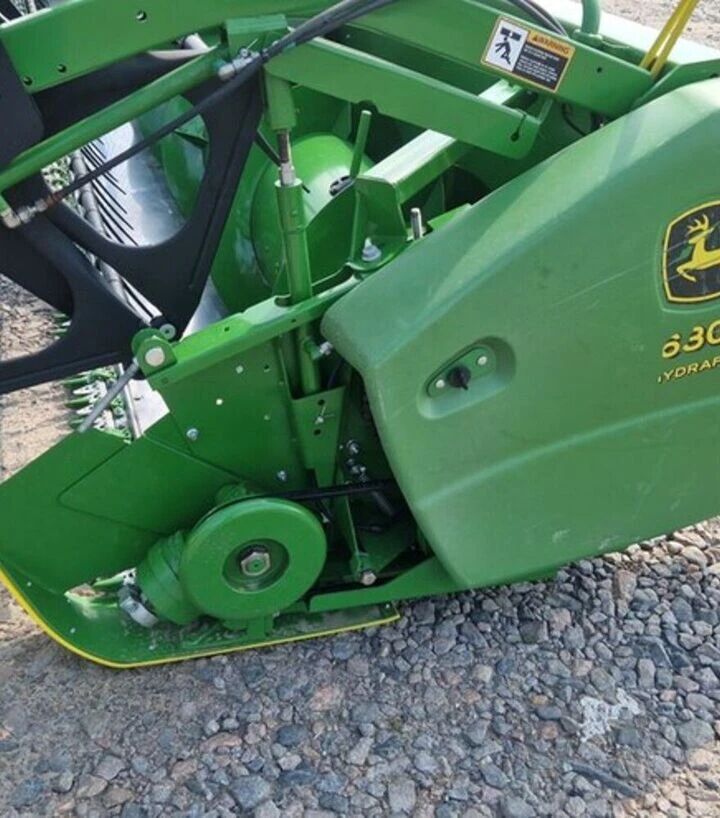 John Deere 630F adapter za žito