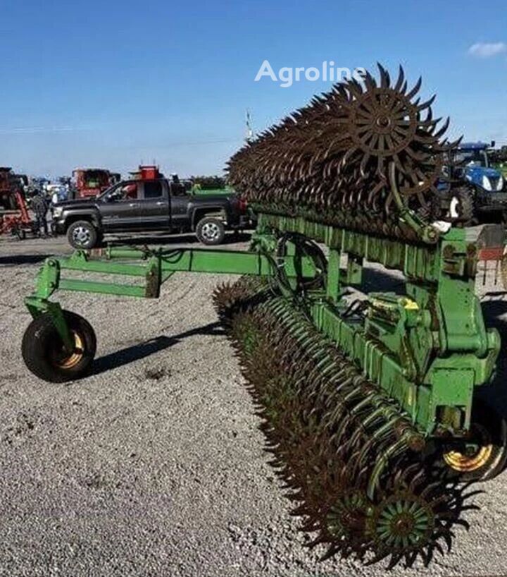 John Deere 400 roto drljača