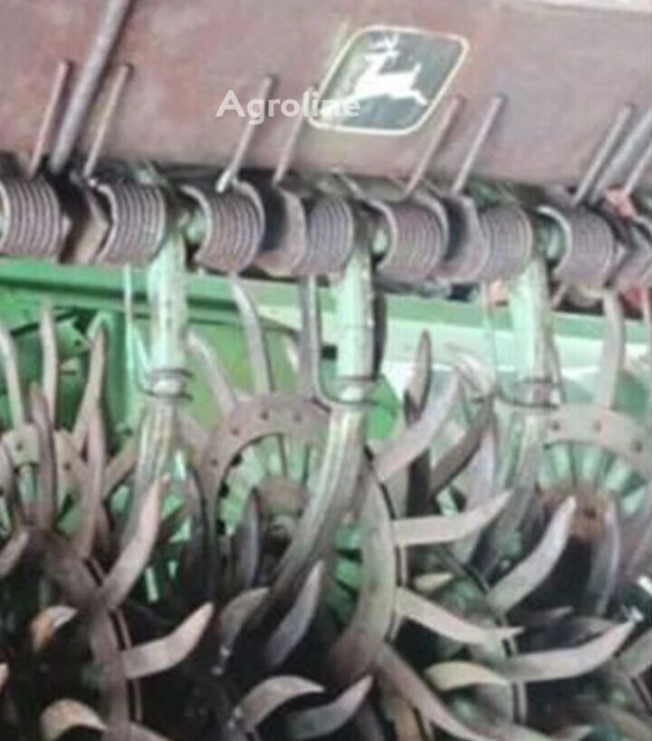 John Deere 400 roto drljača