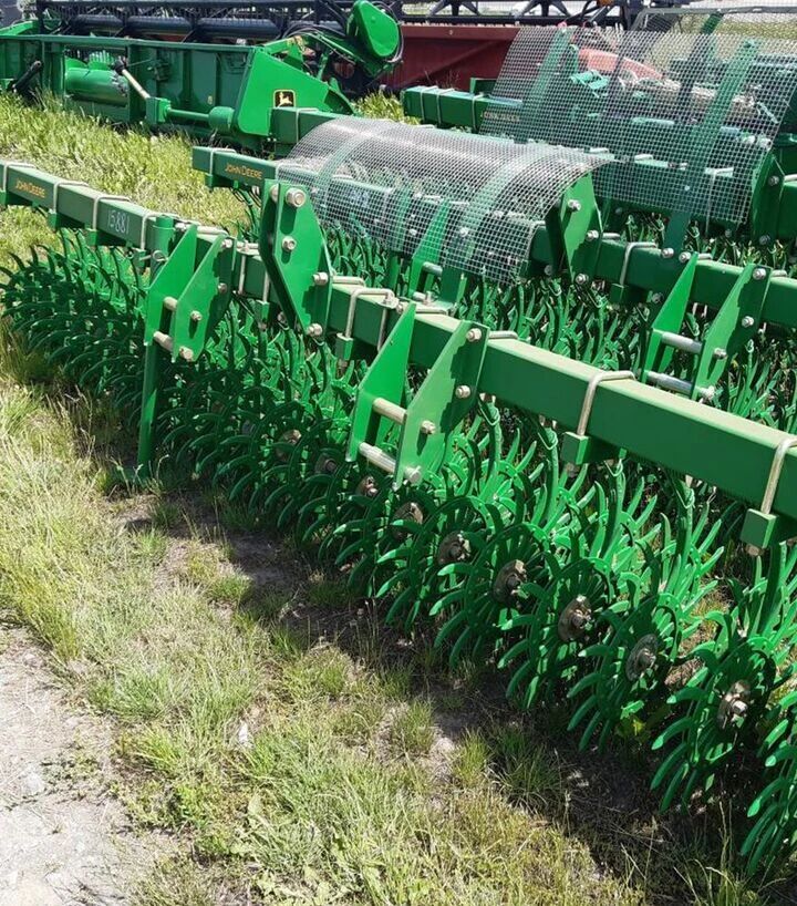 John Deere 400 roto drljača