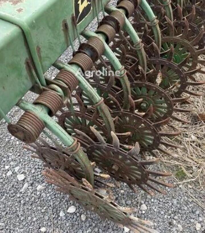 John Deere 400 roto drljača