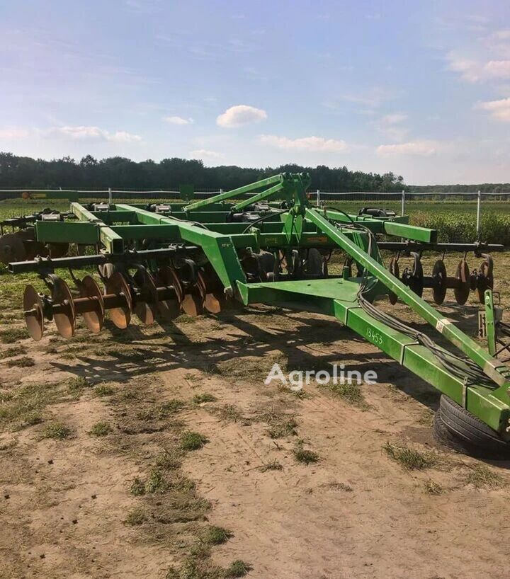 John Deere 512 tanjirača