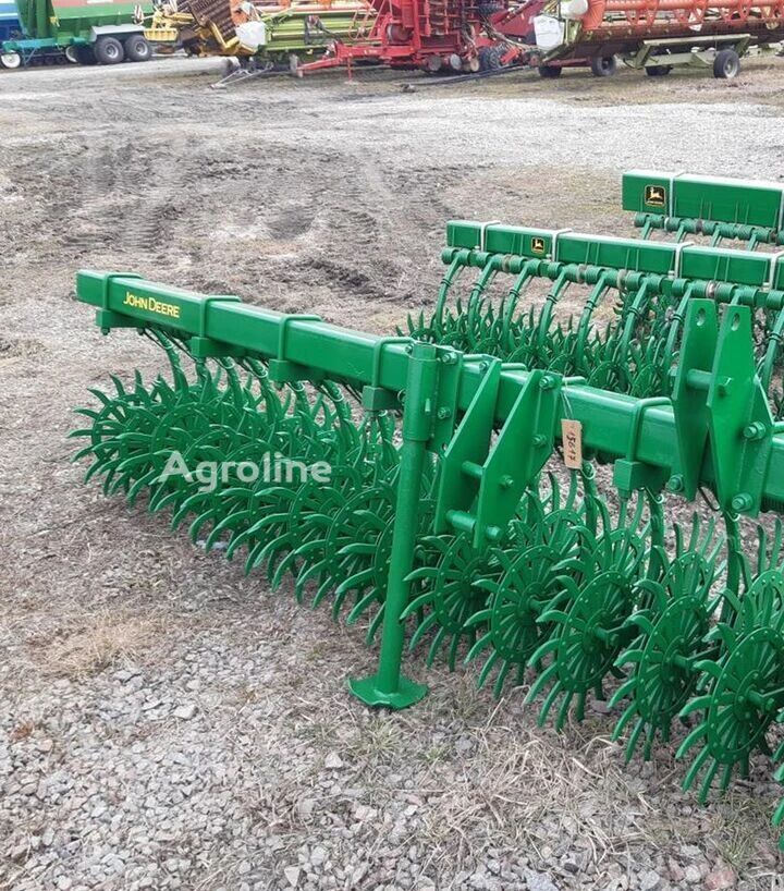 John Deere 400 roto drljača