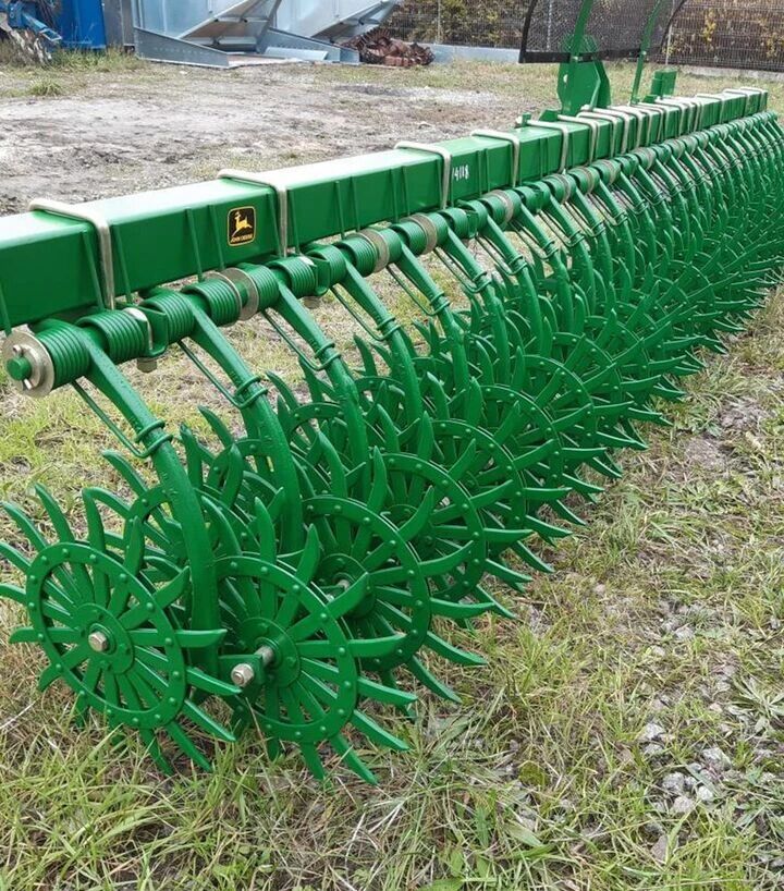 John Deere 400 roto drljača