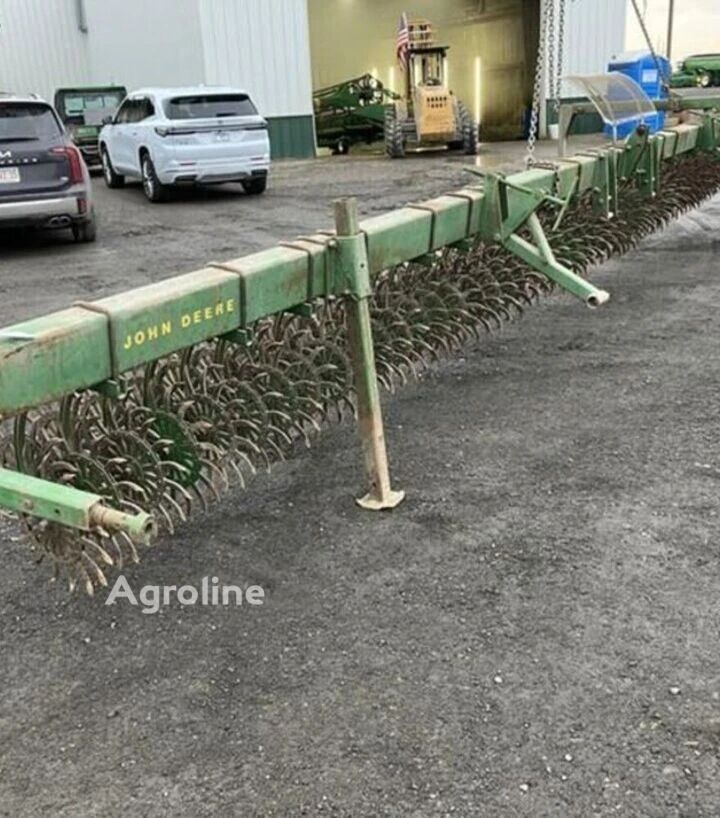 John Deere 400 roto drljača