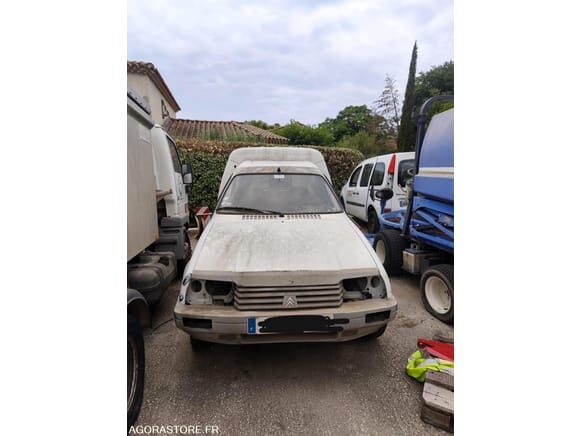 Prodaje se Citroen XSARA laki furgon na aukciji