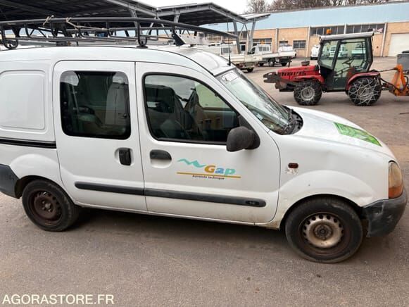 Prodaje se Renault KANGOO laki furgon na aukciji
