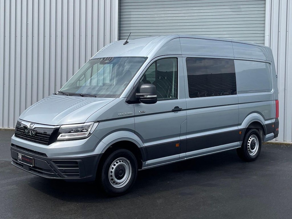MAN TGE 3.180 L3H3 MIXTO 4x4 NAVI LENKRADHZ DAB kombi minibus