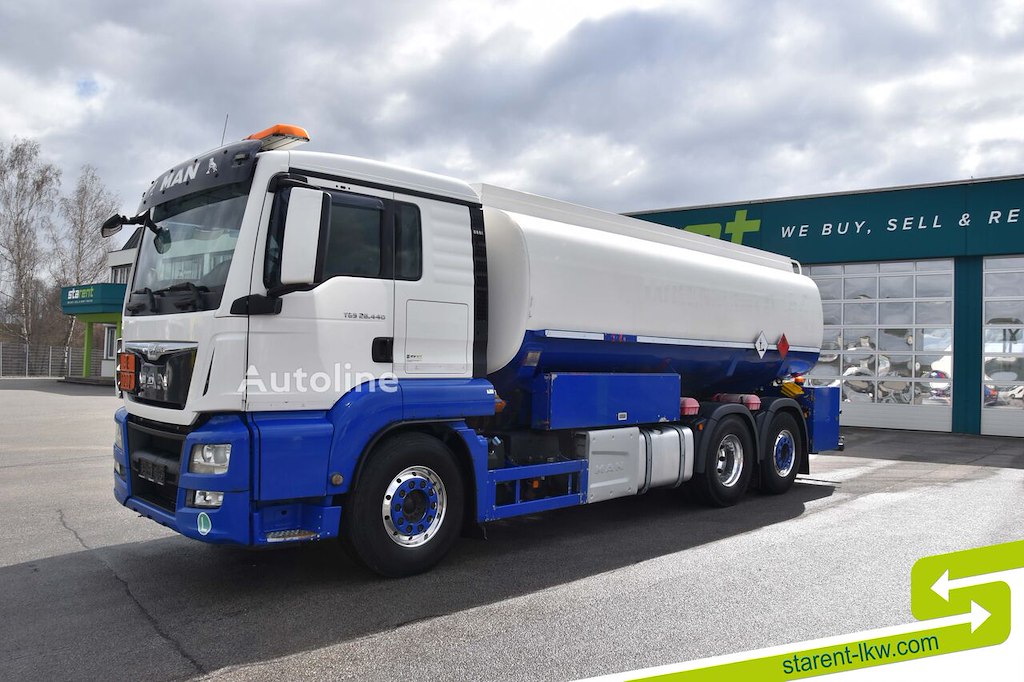 MAN TGS 26.440 4 Kammer Tankaufbau 21.580 Liter Lenk- und Liftachse autocisterna za gorivo