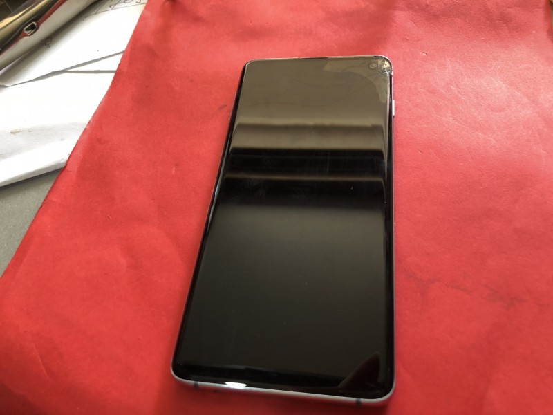 Samsung Galaxy S10 Br.B32