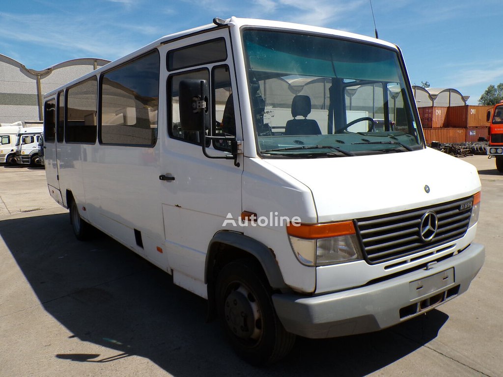 Mercedes-Benz Vario 814 prigradski autobus