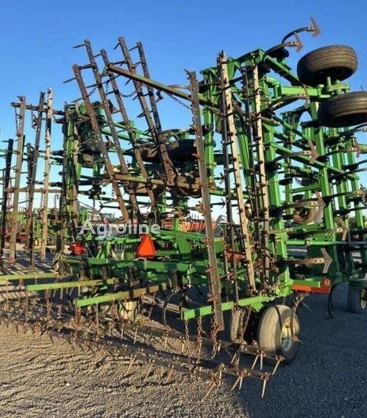 John Deere 2200 kultivator