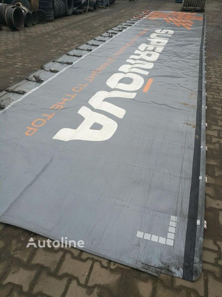 Schmitz Cargobull MEGA cerada