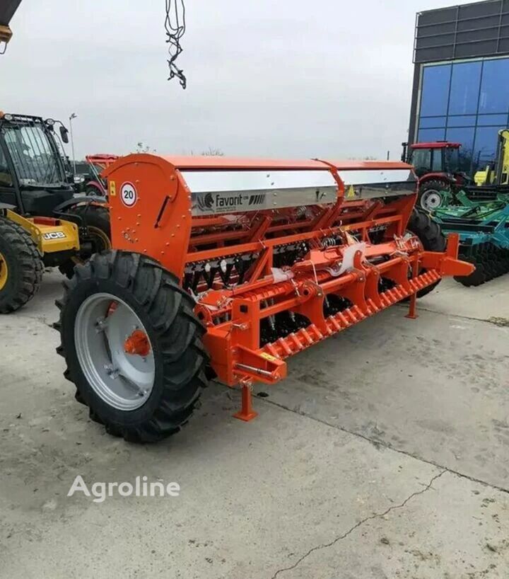 Nova Favorit SZF-4,000-06V mehanička sejalica