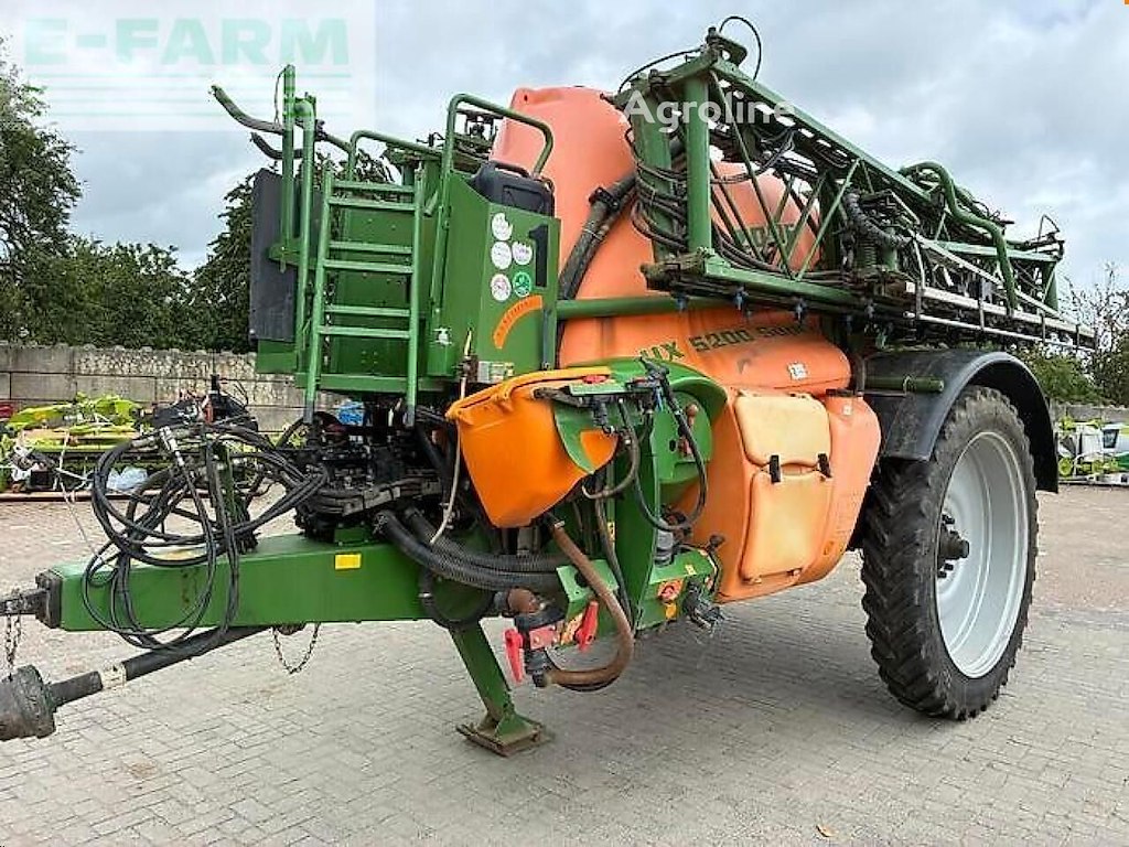 Amazone ux 5200 vučena prskalica