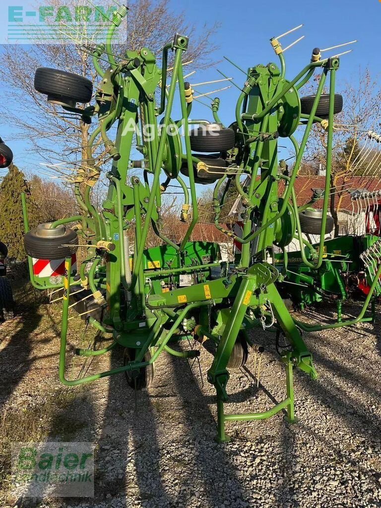 Krone kw 8.82/8 prevrtač sena