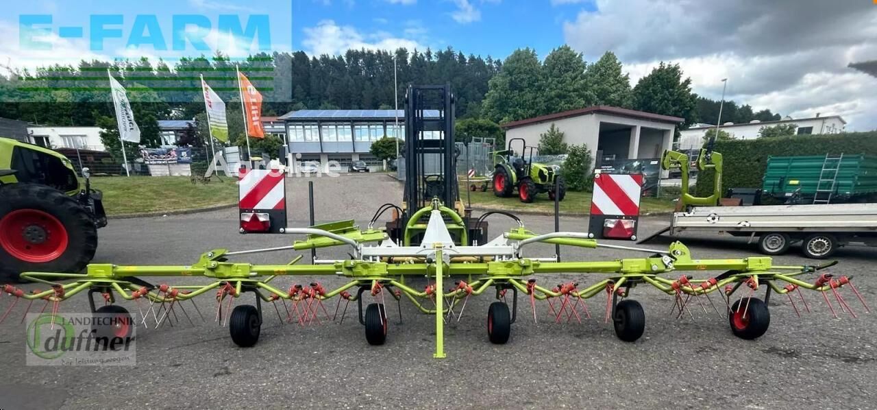 Claas volto 800 prevrtač sena